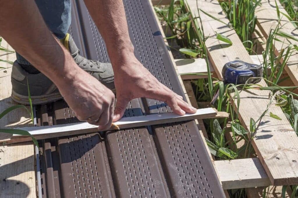 How to Measure For Siding: A Step-by-Step Guide