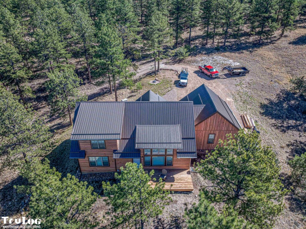 Mountain Home Featuring TruLog HD Woodgrain Steel Siding