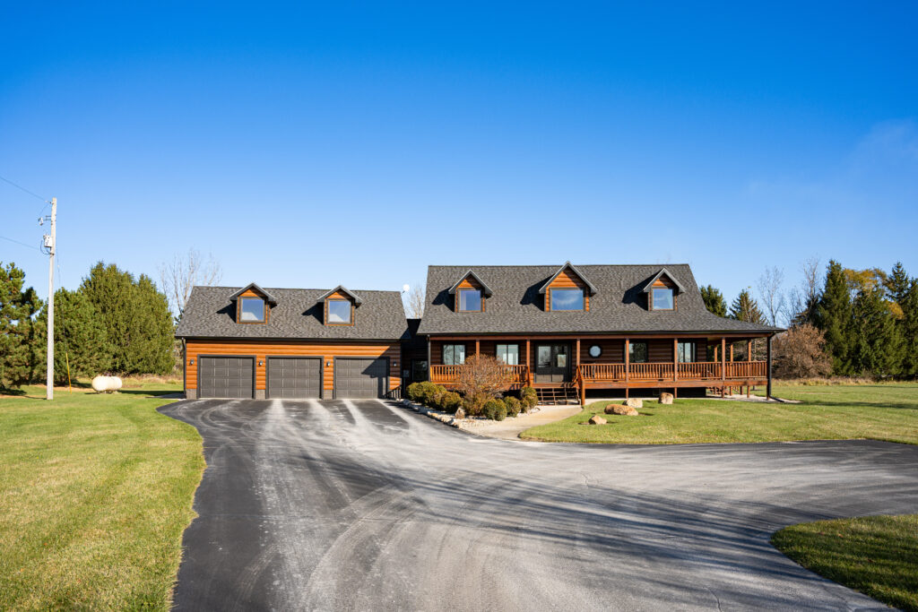 Western Cedar Steel Log Siding Project in Michigan