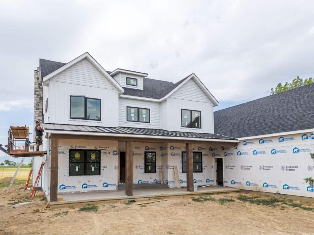 The Complete Guide to Permits for Re-Siding a House